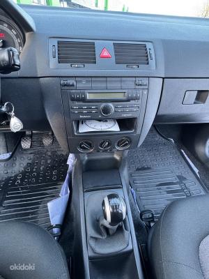 Skoda Fabia 2007 Tallina, ar dzinēja tilpumu 1.20 L un nobraukumu 90 tūkst. km par 2750 €, foto 23 vietnē AUTOMOTO.COM.LV