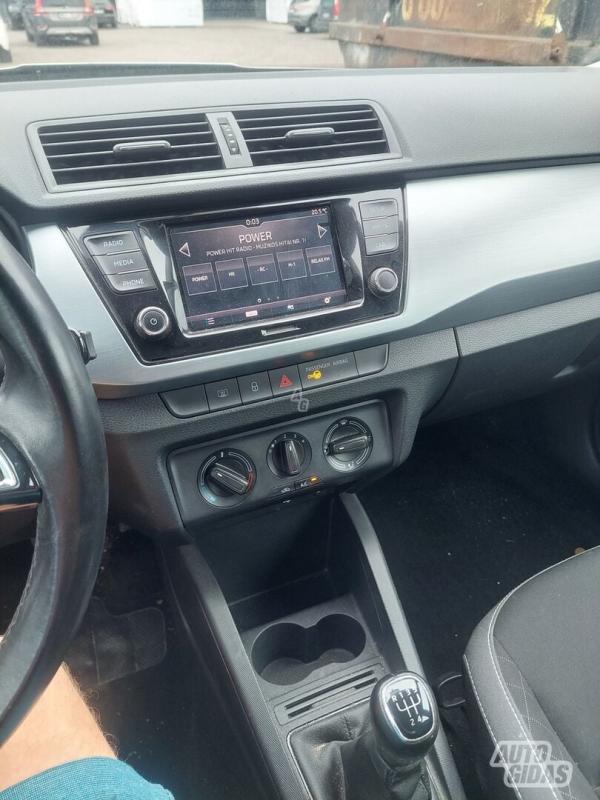 Skoda Fabia 2019 Viļņa, ar dzinēja tilpumu 1.00 L un nobraukumu 134 tūkst. km par 2350 €, foto 3 vietnē AUTOMOTO.COM.LV