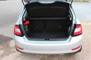 Skoda Fabia 2021 in Jelgava, with an engine capacity of 1.00 L and mileage of 113 thousand km for 8428 €, photo 6 on AUTOMOTO.COM.LV