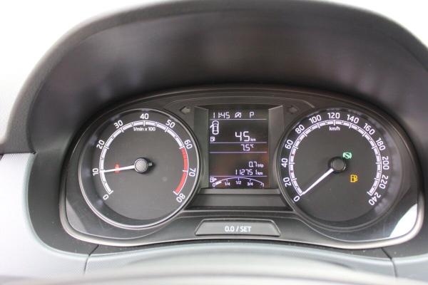 Skoda Fabia 2021 in Jelgava, with an engine capacity of 1.00 L and mileage of 113 thousand km for 8428 €, photo 10 on AUTOMOTO.COM.LV