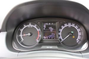 Skoda Fabia 2021 in Jelgava, with an engine capacity of 1.00 L and mileage of 113 thousand km for 8428 €, photo 10 on AUTOMOTO.COM.LV