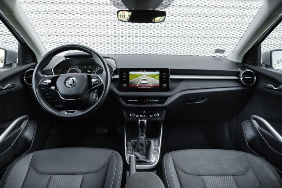Skoda Fabia 2022 in Marupe, with an engine capacity of 1.00 L and mileage of 127 thousand km for 15000 €, photo 7 on AUTOMOTO.COM.LV