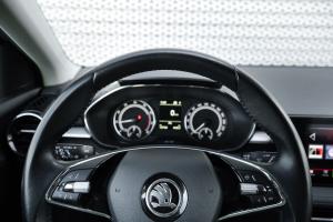 Skoda Fabia 2022 in Marupe, with an engine capacity of 1.00 L and mileage of 127 thousand km for 15000 €, photo 10 on AUTOMOTO.COM.LV
