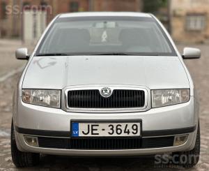 Skoda Fabia 2002 in Jelgava, with an engine capacity of 1.90 L and mileage of 283 thousand km for 1200 €, photo 5 on AUTOMOTO.COM.LV