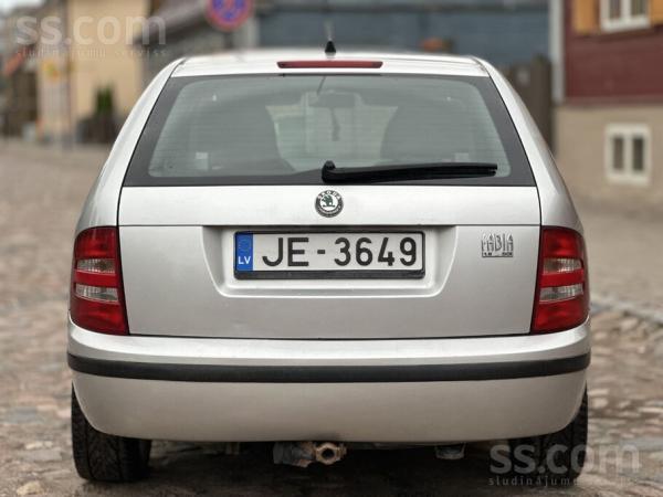 Skoda Fabia 2002 in Jelgava, with an engine capacity of 1.90 L and mileage of 283 thousand km for 1400 €, photo 3 on AUTOMOTO.COM.LV
