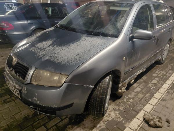 Skoda Fabia 2003 in Siauliai, with an engine capacity of 1.90 L and mileage of 376 thousand km for 680 €, photo 3 on AUTOMOTO.COM.LV