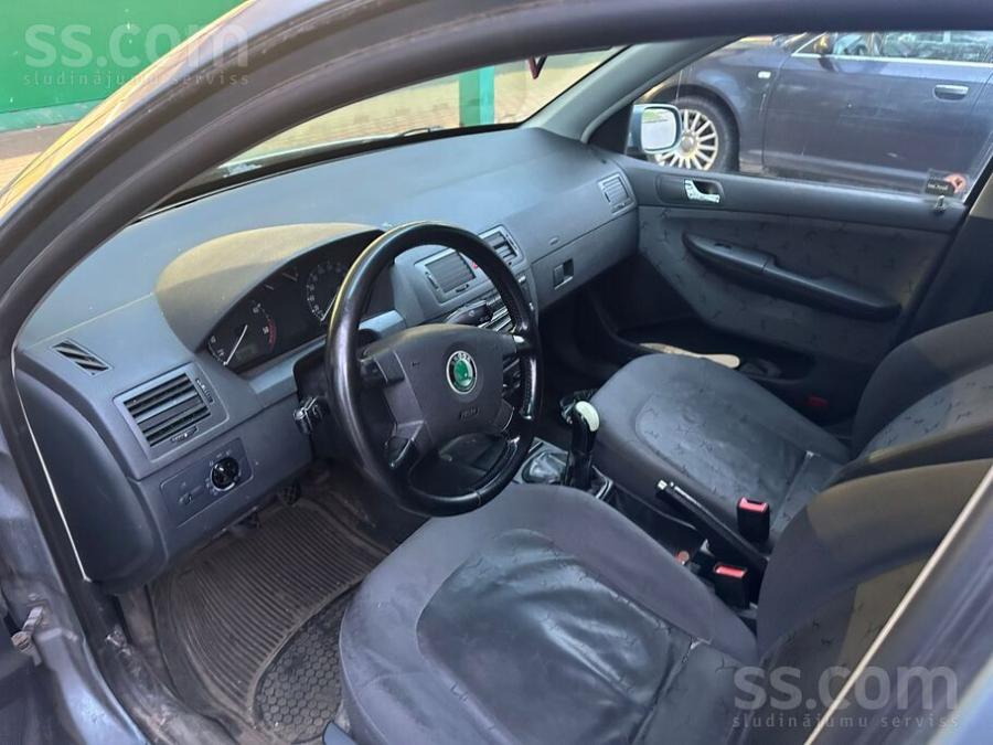 Skoda Fabia 2003 in Riga, with an engine capacity of 1.90 L and mileage of 350 thousand km for 650 €, photo 4 on AUTOMOTO.COM.LV