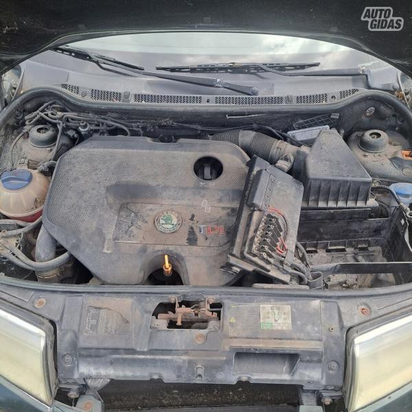 Шкода Фабия 2003 в Алитус, объемом двигателя 1.90 л и пробегом 345 тыс. км за 299 €, фото 4 на AUTOMOTO.COM.LV