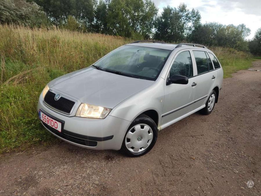 Skoda Fabia 2004 in Kaisiadorys, with an engine capacity of 1.90 L and mileage of 240 thousand km for 1325 €, photo 5 on AUTOMOTO.COM.LV