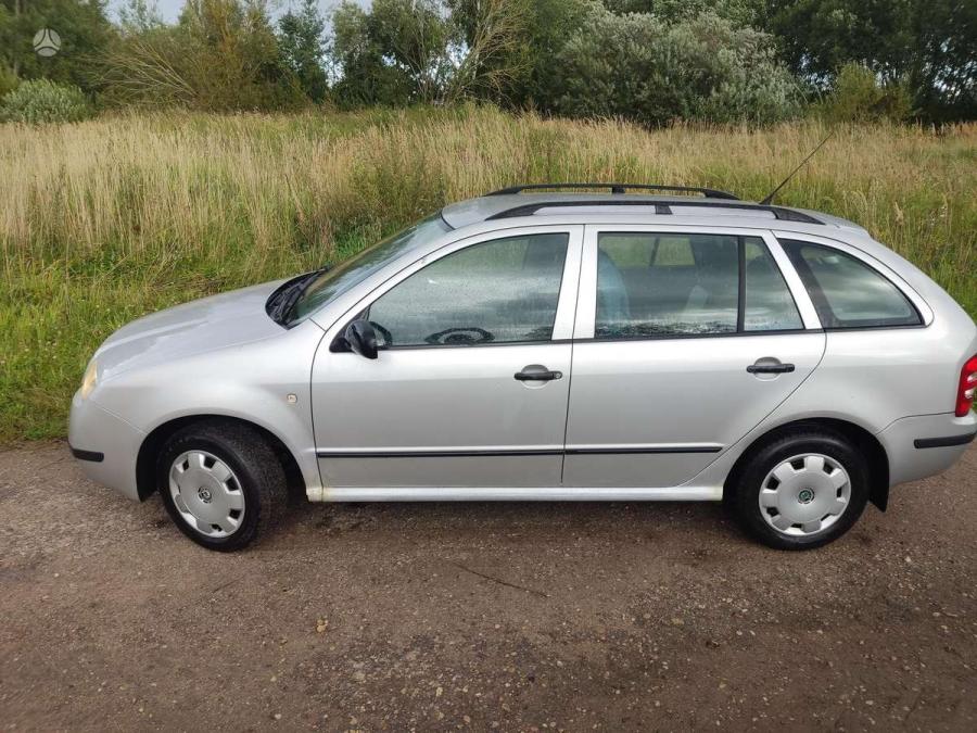 Skoda Fabia 2004 in Kaisiadorys, with an engine capacity of 1.90 L and mileage of 240 thousand km for 1325 €, photo 10 on AUTOMOTO.COM.LV