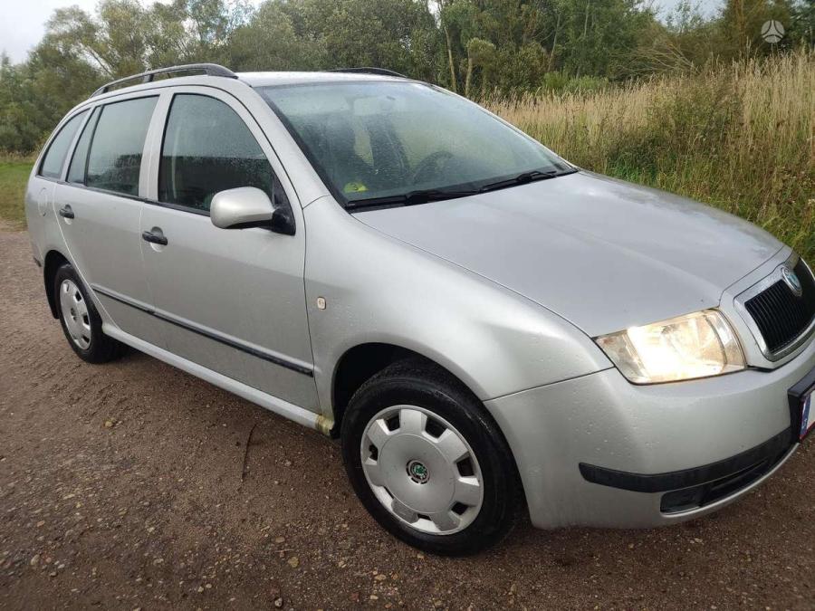 Skoda Fabia 2004 in Kaisiadorys, with an engine capacity of 1.90 L and mileage of 240 thousand km for 1325 €, photo 11 on AUTOMOTO.COM.LV