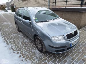 Skoda Fabia 2005 Vilkaviškis, ar dzinēja tilpumu 1.40 L un nobraukumu 210 tūkst. km par 850 €, foto 3 vietnē AUTOMOTO.COM.LV