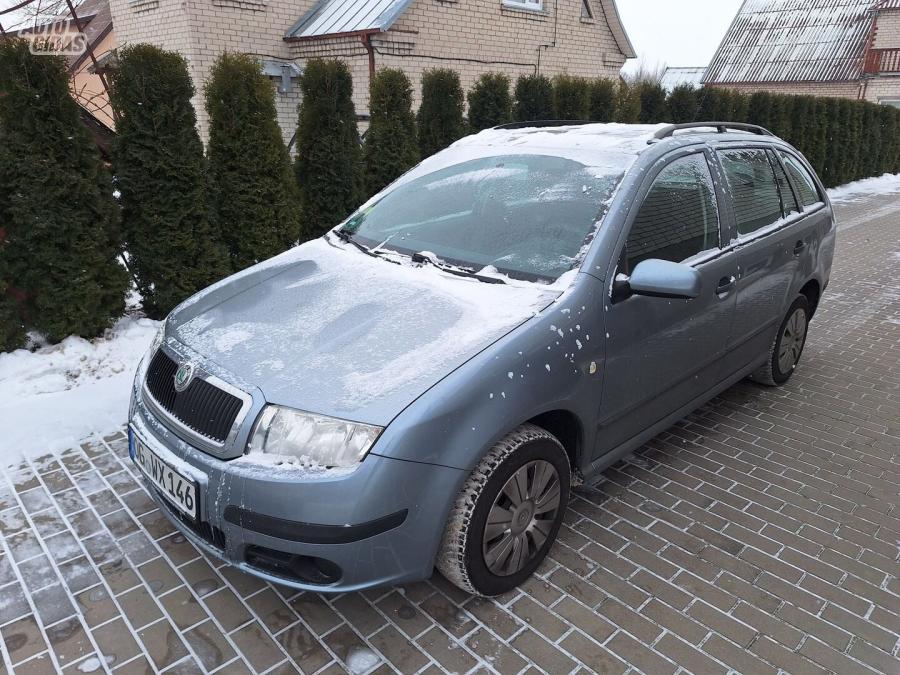 Skoda Fabia 2005 Vilkaviškis, ar dzinēja tilpumu 1.40 L un nobraukumu 210 tūkst. km par 850 €, foto 4 vietnē AUTOMOTO.COM.LV