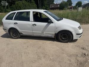 Skoda Fabia 2005 Viļņa, ar dzinēja tilpumu 1.20 L un nobraukumu 275 tūkst. km par 420 €, foto 4 vietnē AUTOMOTO.COM.LV
