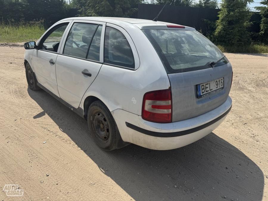 Skoda Fabia 2005 Viļņa, ar dzinēja tilpumu 1.20 L un nobraukumu 275 tūkst. km par 420 €, foto 7 vietnē AUTOMOTO.COM.LV