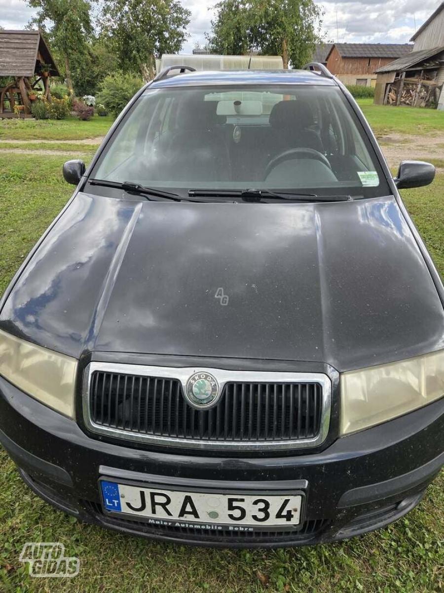 Шкода Фабия 2005 в Каунас, объемом двигателя 1.90 л и пробегом 330 тыс. км за 950 €, фото 1 на AUTOMOTO.COM.LV