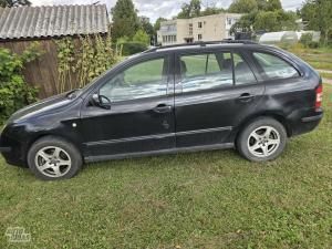 Шкода Фабия 2005 в Каунас, объемом двигателя 1.90 л и пробегом 330 тыс. км за 950 €, фото 4 на AUTOMOTO.COM.LV