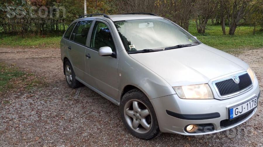 Skoda Fabia 2007 Rīga, ar dzinēja tilpumu 1.20 L un nobraukumu 127 tūkst. km par 500 €, foto 2 vietnē AUTOMOTO.COM.LV