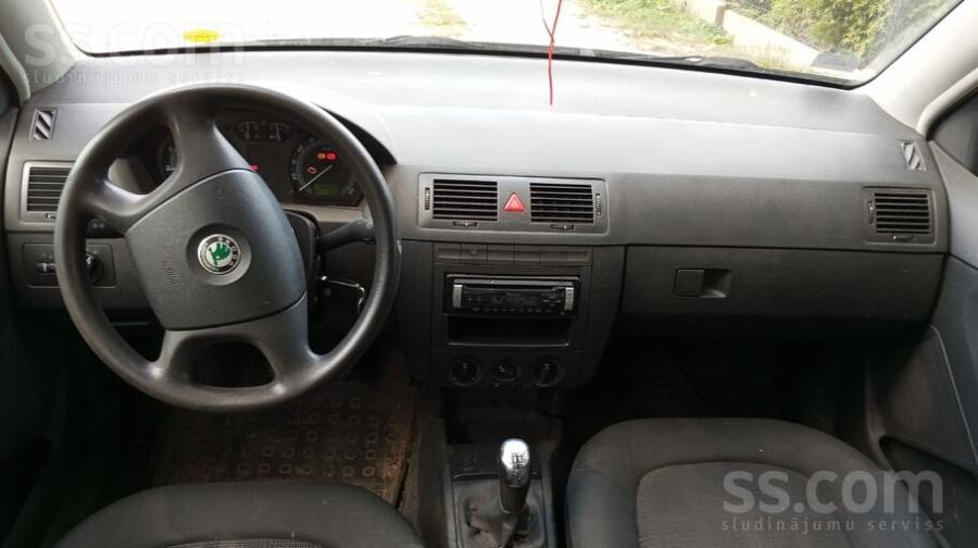 Skoda Fabia 2007 Rīga, ar dzinēja tilpumu 1.20 L un nobraukumu 127 tūkst. km par 500 €, foto 12 vietnē AUTOMOTO.COM.LV