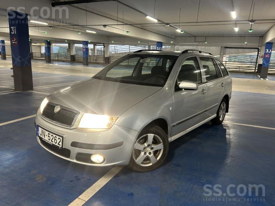 Skoda Fabia 2007 in Riga, with an engine capacity of 1.90 L and mileage of 258 thousand km for 1400 €, photo 1 on AUTOMOTO.COM.LV