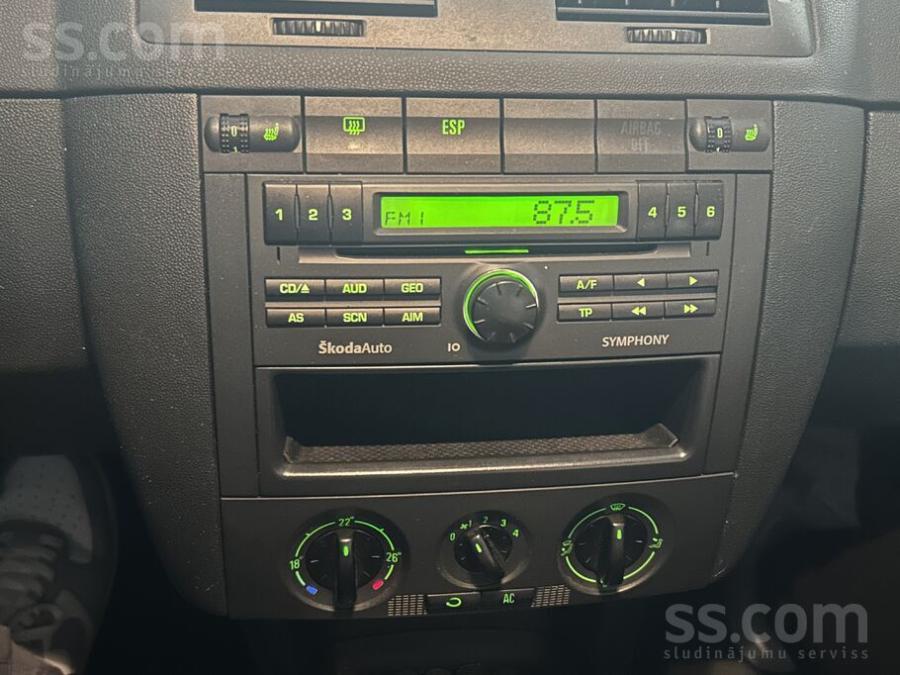 Skoda Fabia 2007 in Riga, with an engine capacity of 1.90 L and mileage of 258 thousand km for 1400 €, photo 9 on AUTOMOTO.COM.LV