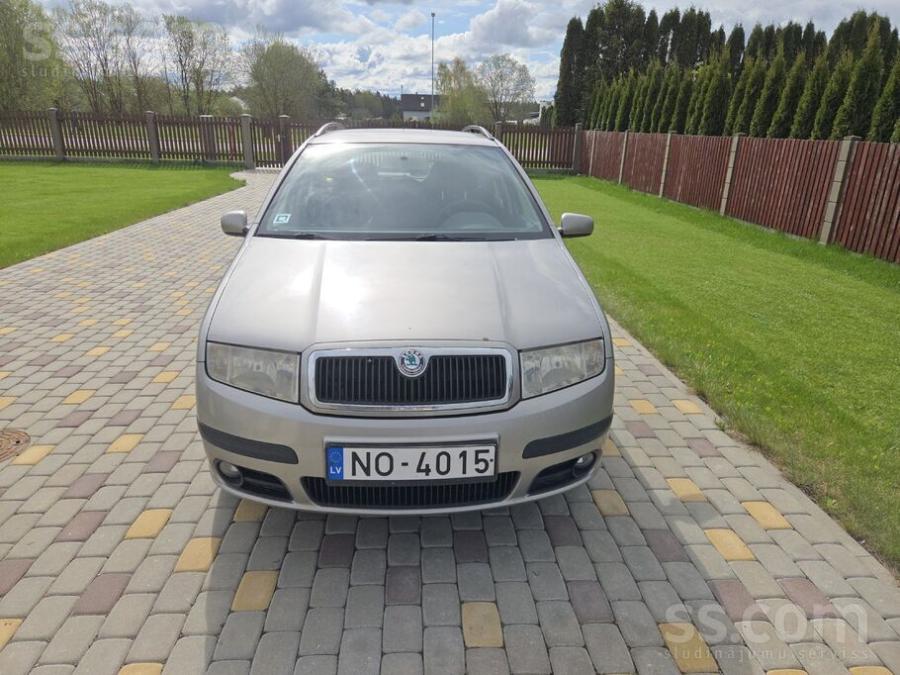 Skoda Fabia 2008 in Riga, with an engine capacity of 1.20 L and mileage of 234 thousand km for 1350 €, photo 1 on AUTOMOTO.COM.LV