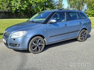Skoda Fabia 2008 in Riga, with an engine capacity of 1.60 L and mileage of 208 thousand km for 1450 €, photo 1 on AUTOMOTO.COM.LV