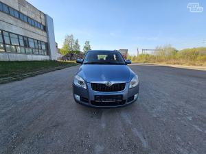 Skoda Fabia 2008 in Vilnius, with an engine capacity of 1.90 L and mileage of 263 thousand km for 2450 €, photo 3 on AUTOMOTO.COM.LV