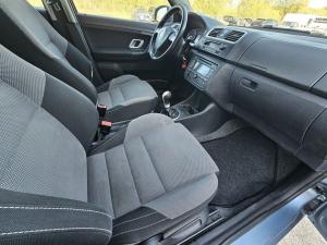 Skoda Fabia 2008 in Vilnius, with an engine capacity of 1.90 L and mileage of 263 thousand km for 2450 €, photo 8 on AUTOMOTO.COM.LV