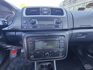 Skoda Fabia 2008 in Vilnius, with an engine capacity of 1.90 L and mileage of 263 thousand km for 2450 €, photo 13 on AUTOMOTO.COM.LV