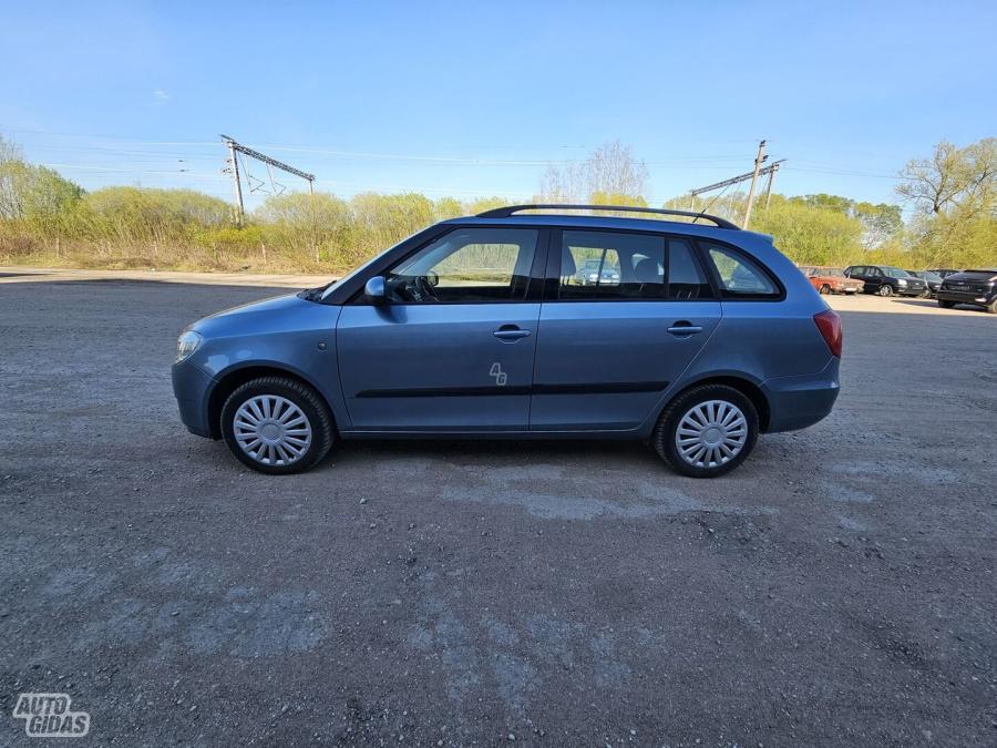 Skoda Fabia 2008 in Vilnius, with an engine capacity of 1.90 L and mileage of 263 thousand km for 2450 €, photo 15 on AUTOMOTO.COM.LV