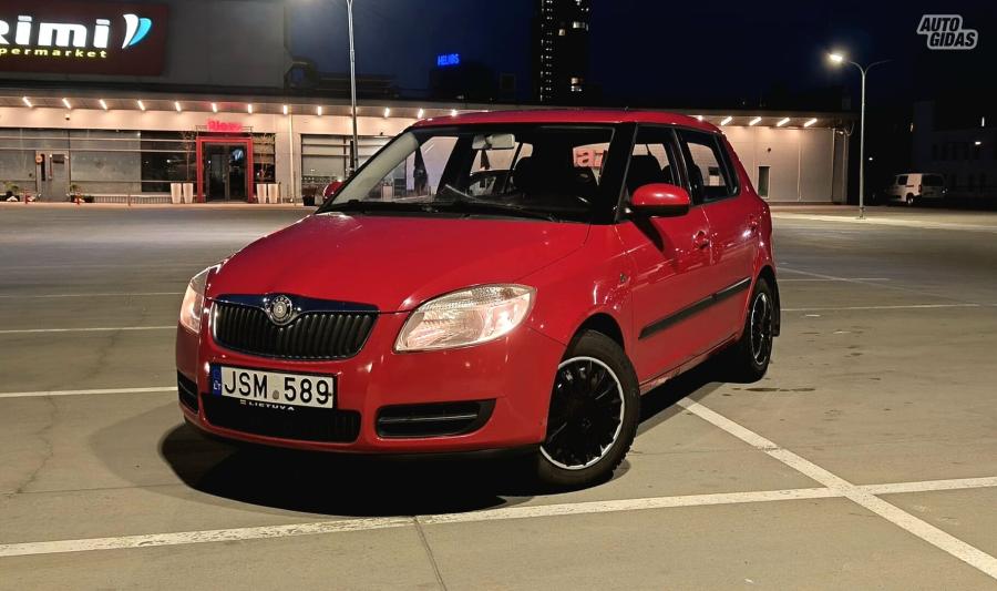 Skoda Fabia 2008 in Vilnius, with an engine capacity of 1.40 L and mileage of 200 thousand km for 950 €, photo 5 on AUTOMOTO.COM.LV