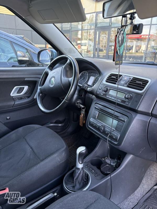 Skoda Fabia 2008 in Vilnius, with an engine capacity of 1.40 L and mileage of 170 thousand km for 1500 €, photo 2 on AUTOMOTO.COM.LV
