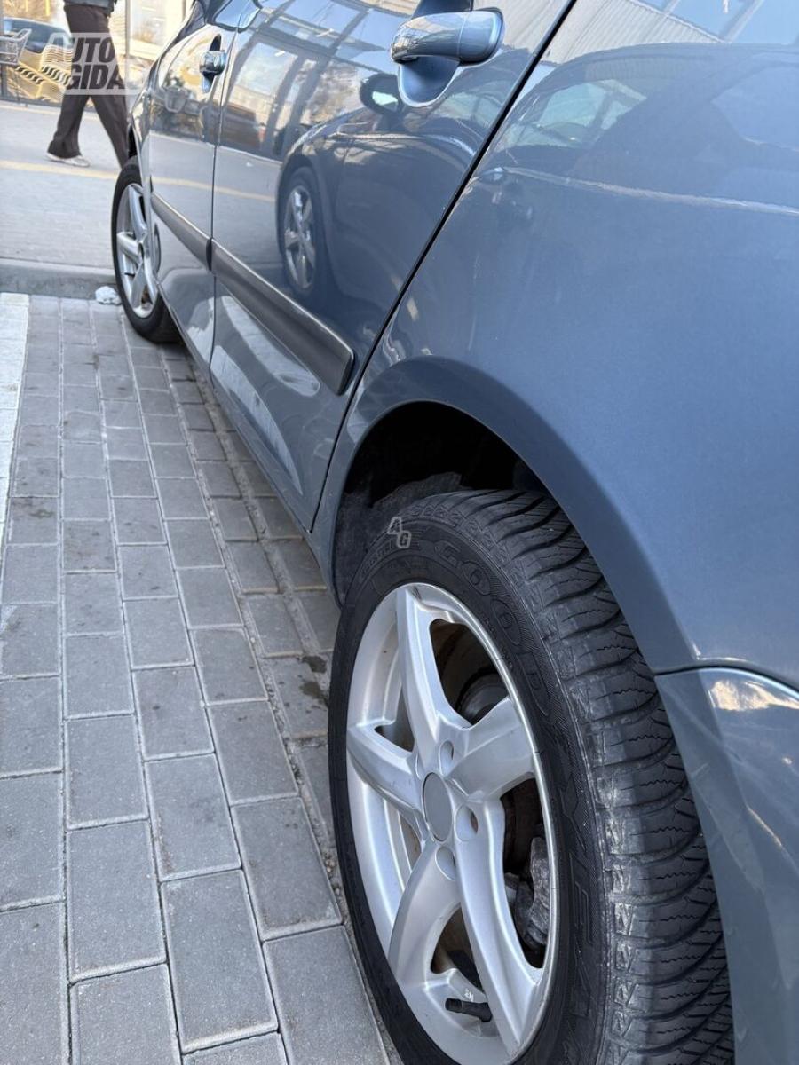 Skoda Fabia 2008 in Vilnius, with an engine capacity of 1.40 L and mileage of 170 thousand km for 1500 €, photo 8 on AUTOMOTO.COM.LV