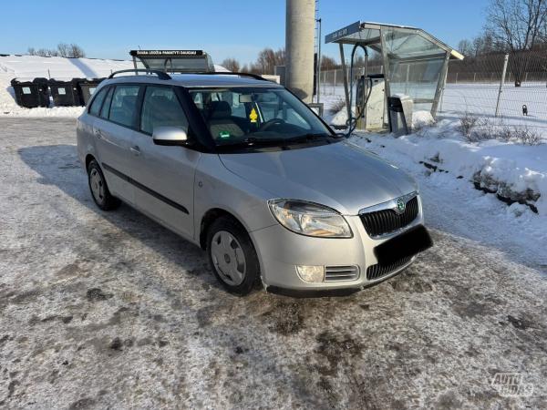 Skoda Fabia 2009 in Siauliai, with an engine capacity of 1.40 L and mileage of 340 thousand km for 1650 €, photo 1 on AUTOMOTO.COM.LV