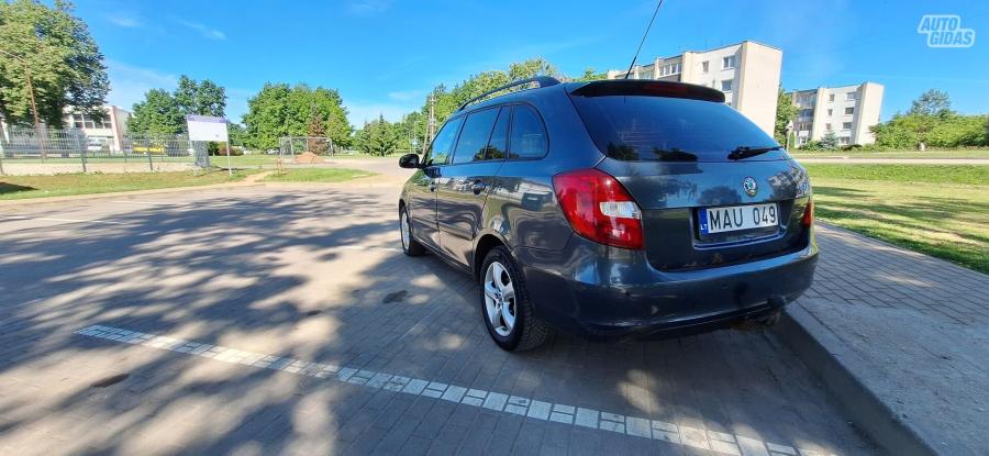 Skoda Fabia 2009 in Vievis, with an engine capacity of 1.90 L and mileage of 284 thousand km for 2299 €, photo 11 on AUTOMOTO.COM.LV