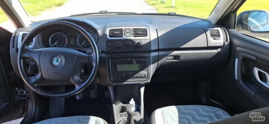 Skoda Fabia 2009 in Vievis, with an engine capacity of 1.90 L and mileage of 284 thousand km for 2299 €, photo 29 on AUTOMOTO.COM.LV