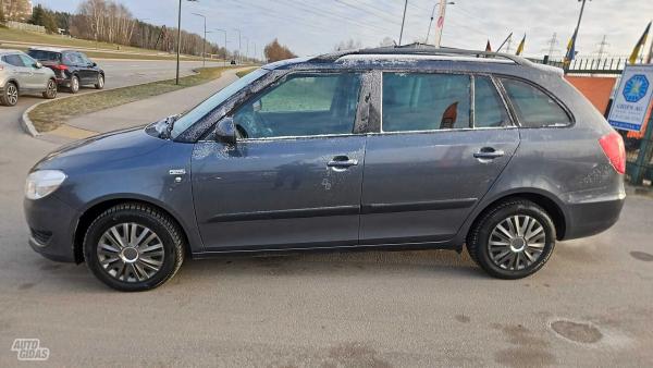 Skoda Fabia 2011 Kauņa, ar dzinēja tilpumu 1.20 L un nobraukumu 166 tūkst. km par 2650 €, foto 3 vietnē AUTOMOTO.COM.LV