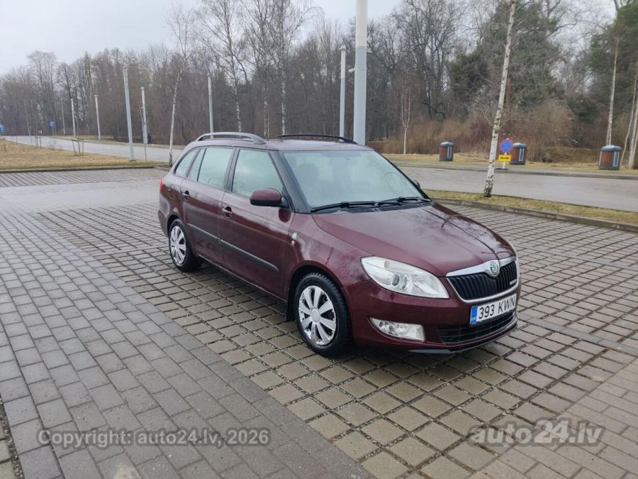 Skoda Fabia 2011 in Tartu, with an engine capacity of 1.20 L and mileage of 308 thousand km for 3500 €, photo 1 on AUTOMOTO.COM.LV