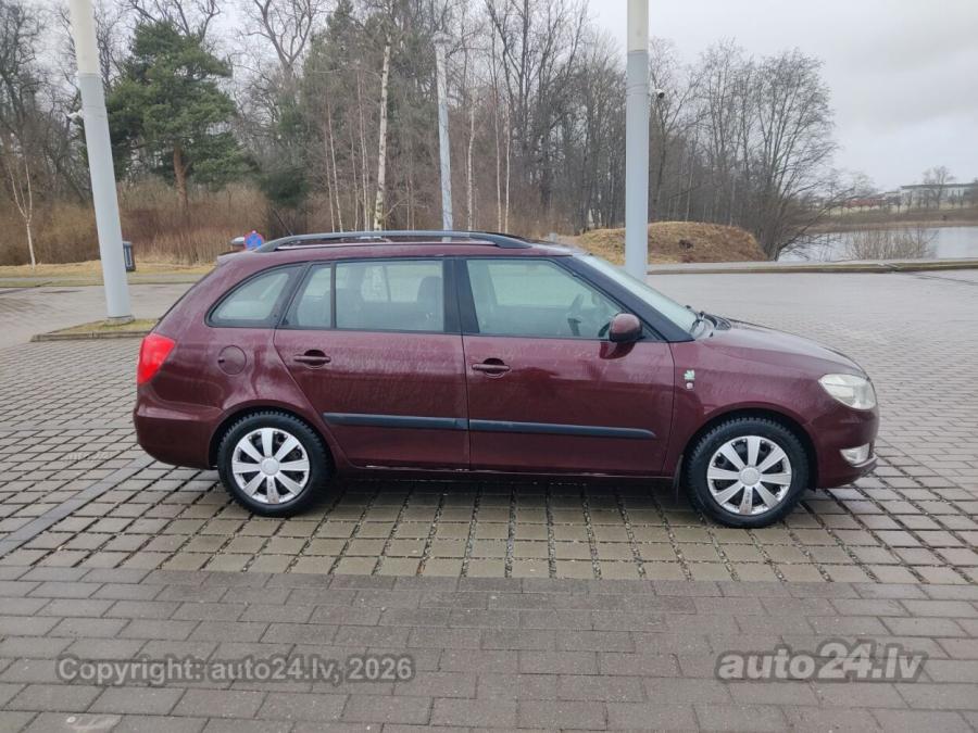 Skoda Fabia 2011 in Tartu, with an engine capacity of 1.20 L and mileage of 308 thousand km for 3500 €, photo 5 on AUTOMOTO.COM.LV
