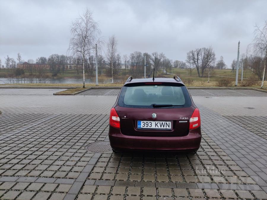 Skoda Fabia 2011 Tallina, ar dzinēja tilpumu 0.00 L un nobraukumu 308 tūkst. km par 3500 €, foto 7 vietnē AUTOMOTO.COM.LV