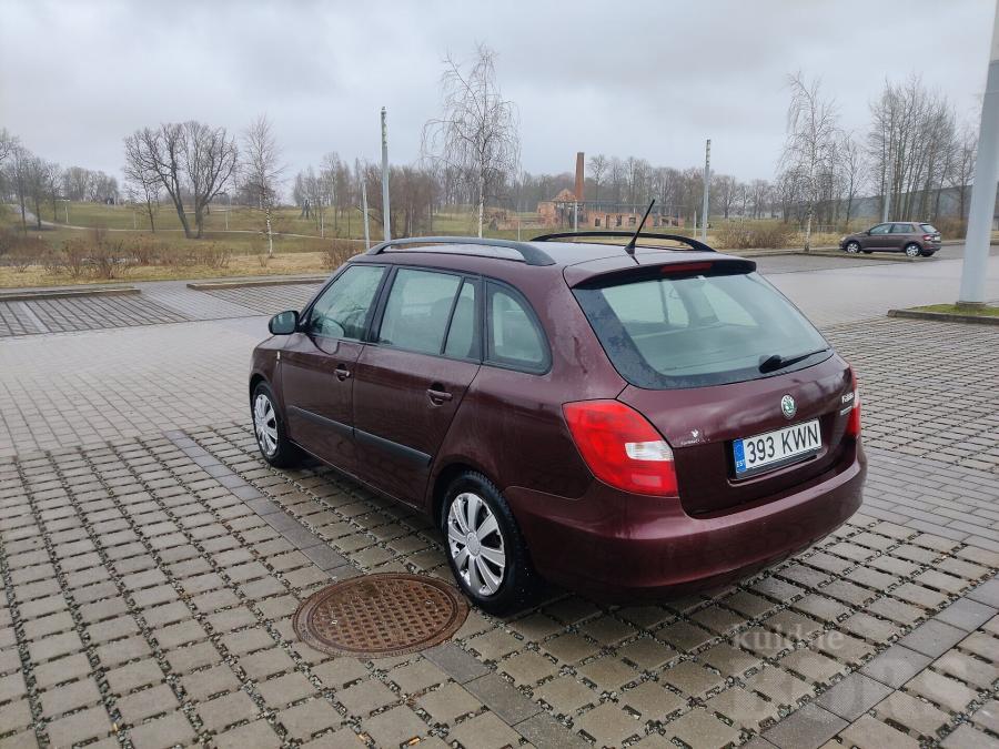 Skoda Fabia 2011 Tallina, ar dzinēja tilpumu 0.00 L un nobraukumu 308 tūkst. km par 3500 €, foto 8 vietnē AUTOMOTO.COM.LV