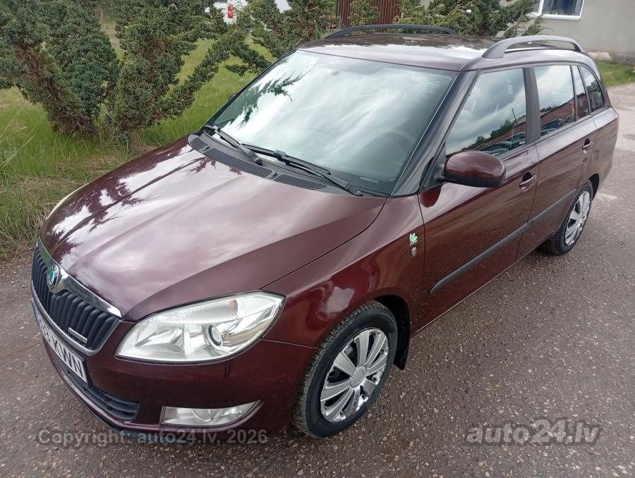 Skoda Fabia 2011 Veru, ar dzinēja tilpumu 1.20 L un nobraukumu 310 tūkst. km par 3900 €, foto 5 vietnē AUTOMOTO.COM.LV