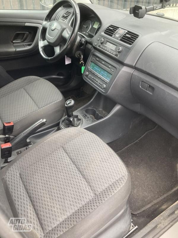 Skoda Fabia 2011 Viļņa, ar dzinēja tilpumu 1.20 L un nobraukumu 235 tūkst. km par 2850 €, foto 6 vietnē AUTOMOTO.COM.LV