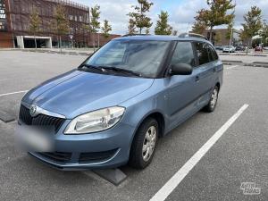 Шкода Фабия 2011 в Клайпеда, объемом двигателя 1.40 л и пробегом 254 тыс. км за 800 €, фото  на AUTOMOTO.COM.LV