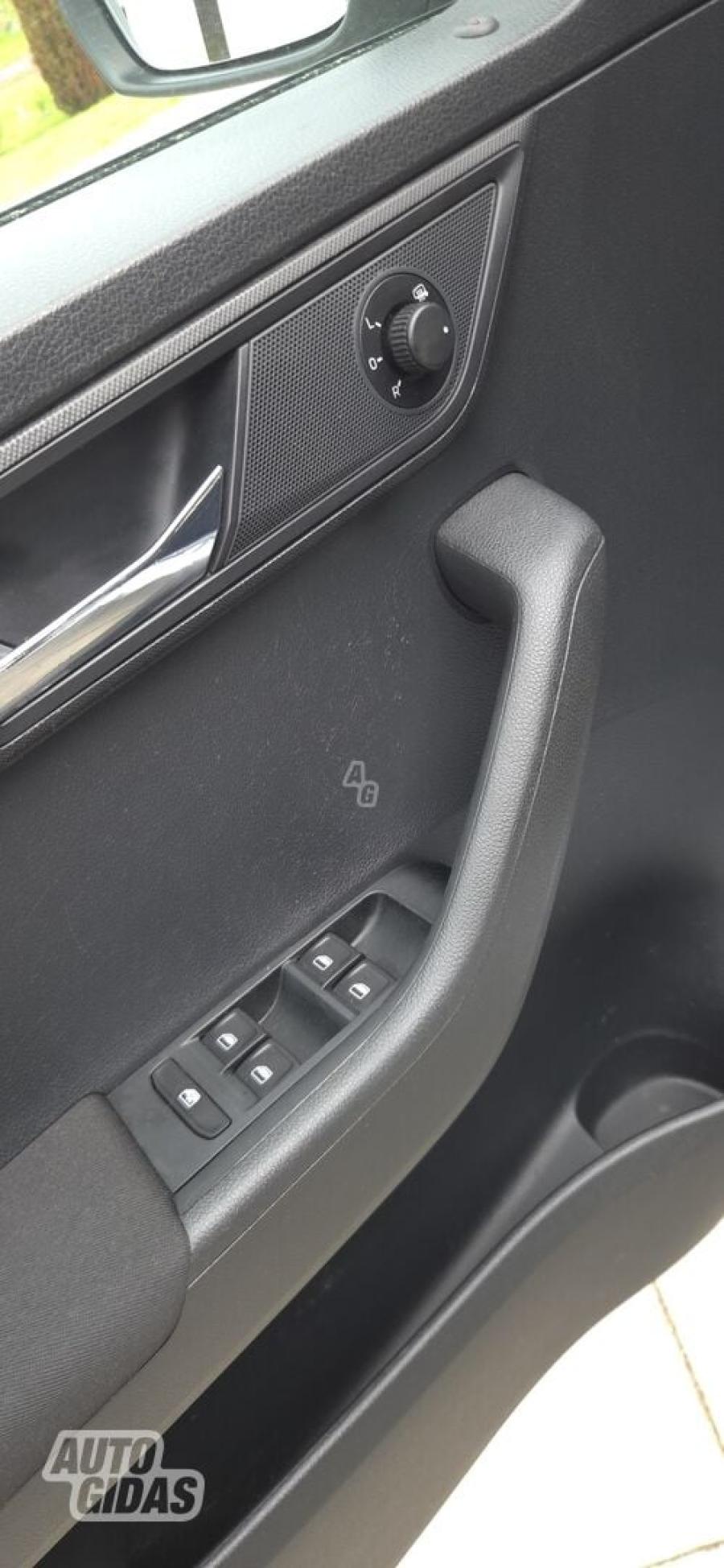 Skoda Fabia 2015 in Alytus, with an engine capacity of 1.40 L and mileage of 257 thousand km for 5600 €, photo 8 on AUTOMOTO.COM.LV