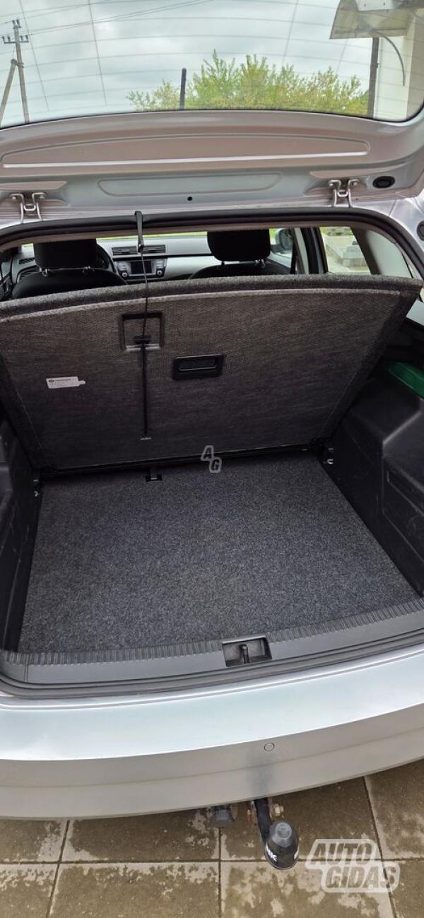 Skoda Fabia 2015 in Alytus, with an engine capacity of 1.40 L and mileage of 257 thousand km for 5600 €, photo 9 on AUTOMOTO.COM.LV