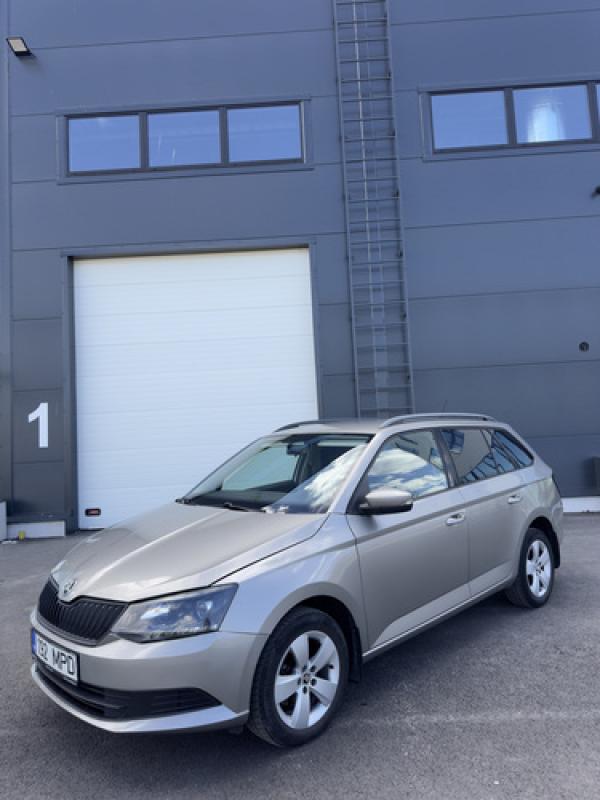 Skoda Fabia 2015 in Narva-Joesuu, with an engine capacity of 1.40 L and mileage of 156 thousand km for 5500 €, photo 6 on AUTOMOTO.COM.LV