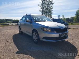 Skoda Fabia 2016 Cēsis, ar dzinēja tilpumu 1.40 L un nobraukumu 220 tūkst. km par 5700 €, foto 3 vietnē AUTOMOTO.COM.LV