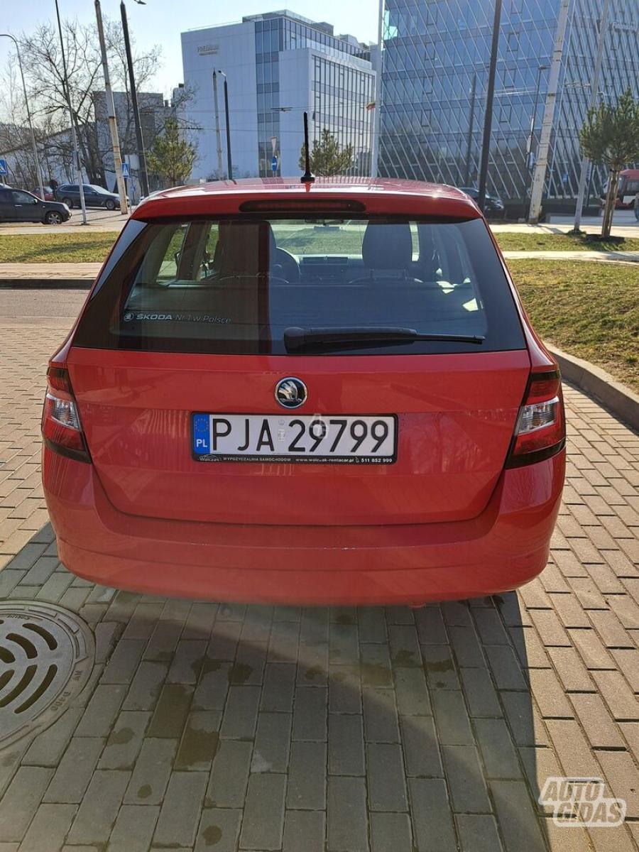 Skoda Fabia 2017 in Vilnius, with an engine capacity of 1.40 L and mileage of 284 thousand km for 5200 €, photo 5 on AUTOMOTO.COM.LV